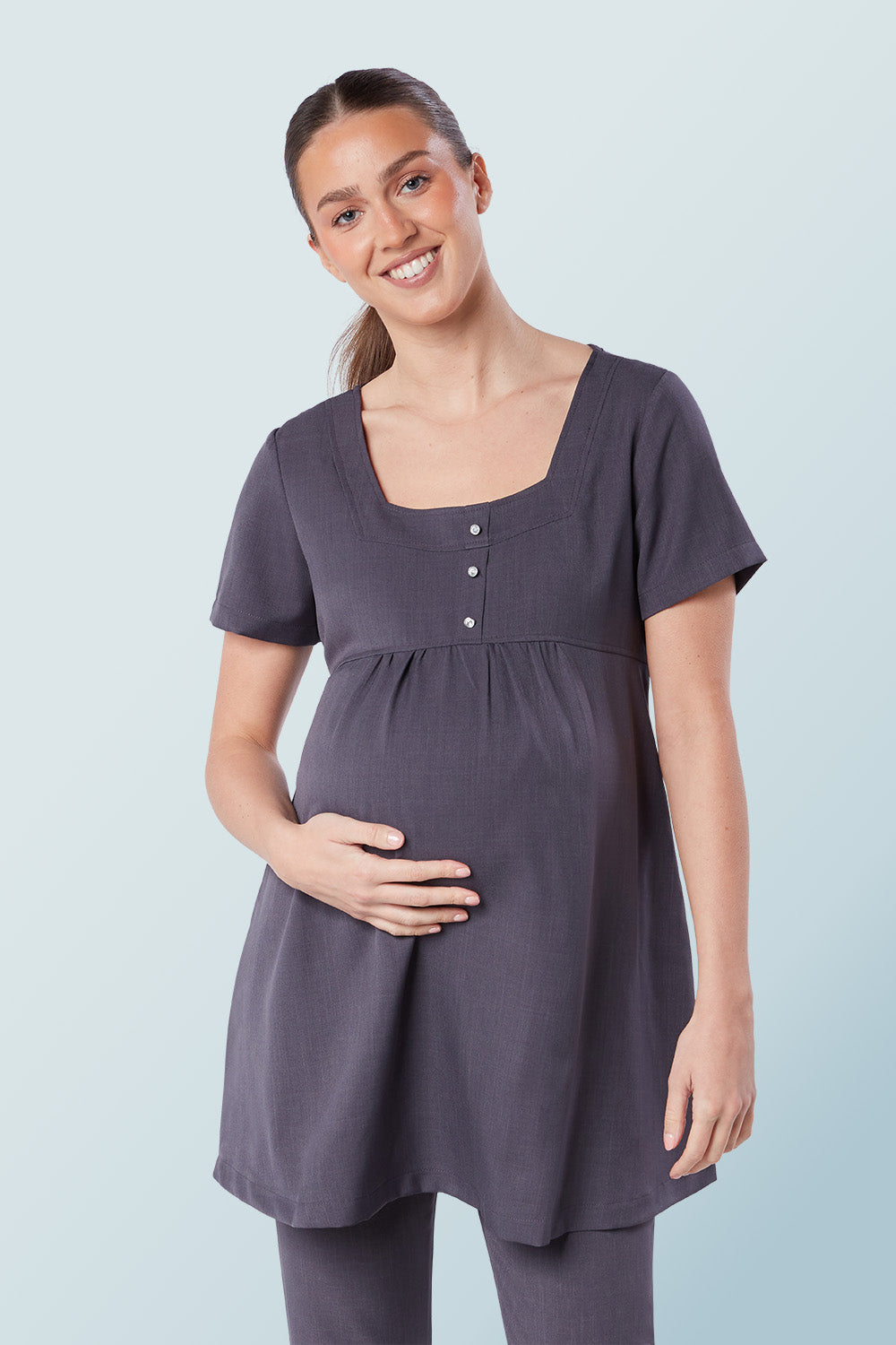 Chloe Grey – La Beeby
